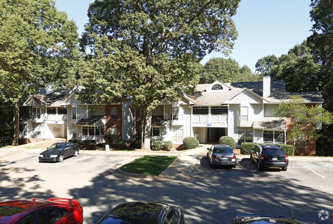 The Summit at Avent Ferry Apartments - Raleigh, NC | ForRent.com