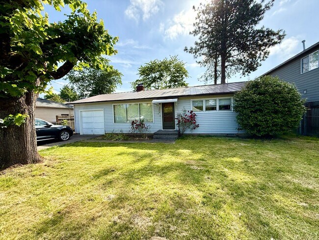 Updated 3 Bedroom House in Powellhurst-Gil... - House Rental in ...