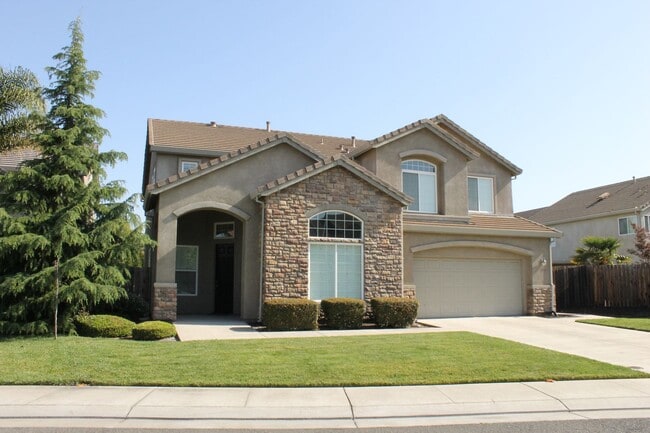 Gorgeous Five Bedroom Home in Beck Ranch - House Rental in Stockton, CA ...