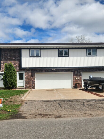 6007 Eric St Unit B - Townhome for Rent in Weston, WI | ForRent.com