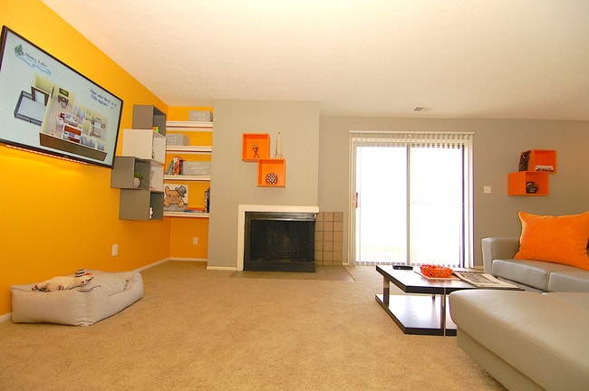 Abney Lake Apartments - Indianapolis, IN | ForRent.com