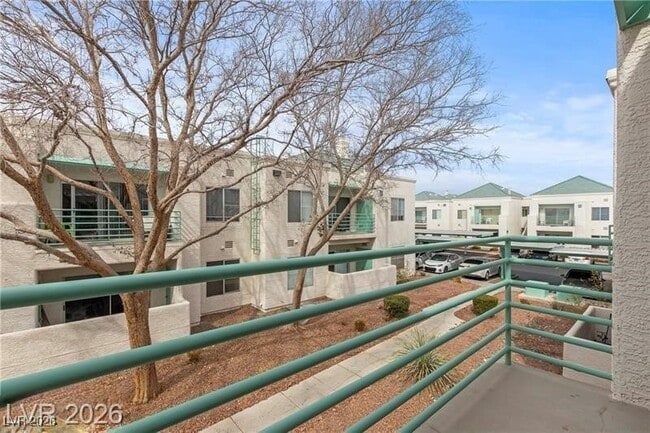 7100 W Pirates Cove Rd Unit 2018 Off-Campus Housing, Las Vegas, NV