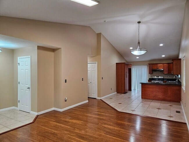 3Bd/2Ba Single Story Home - For viewing! - House Rental in Salem, OR ...