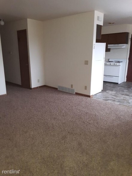2001 Scott Ln | Madison, WI | Starting at $1,000 | ForRent.com