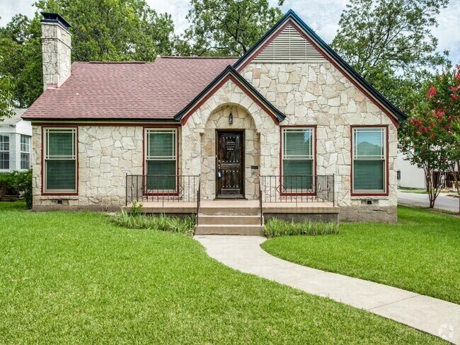 2-Bedroom Houses for Rent in Dallas TX - 153 Houses | ForRent.com