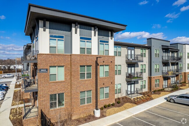 Vanderbilt University | Off-Campus Housing Search