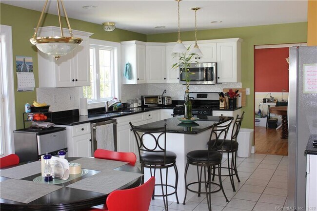 50 Zurko Farm Rd - House for Rent in Milford, CT | ForRent.com
