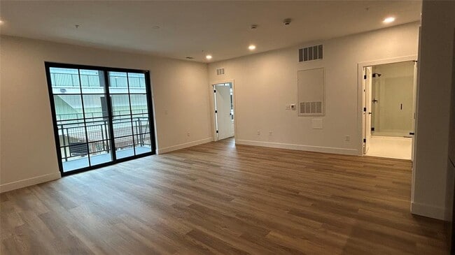 4315 S Congress Ave Unit 316 Off-Campus Housing, Austin, TX