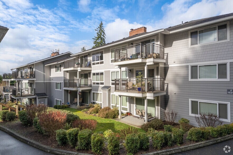 Heatherstone Condominiums | Bellevue, WA | ForRent.com