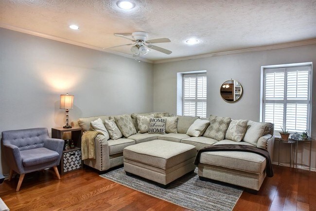 357 N Post Oak Ln Unit 313 - Condo for Rent in Houston, TX | ForRent.com
