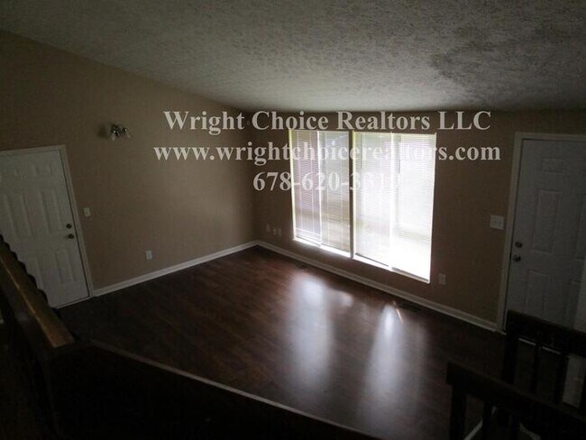 4 Bedroom Stone Mountain Home - House Rental in Stone Mountain, GA ...