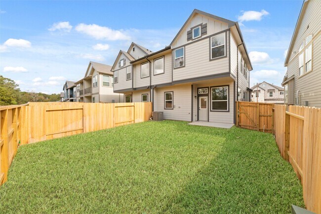 131 W Coralburst Lp Off-Campus Housing, Montgomery, TX