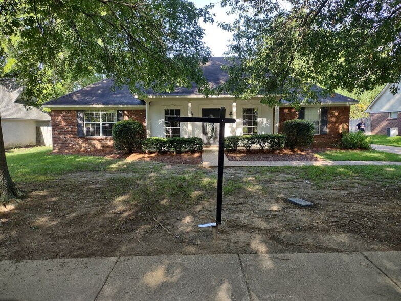 206 Clark Farms Rd - House for Rent in Madison, MS | ForRent.com