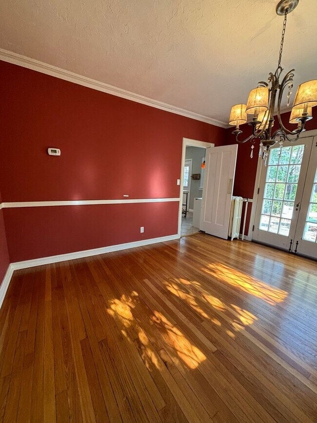 4 Bedroom In Fernway Neighborhood House - House Rental in Shaker ...