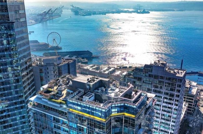 Cristalla Condominiums ~ Downtown/Belltown Unit 803 - Condo for Rent in ...