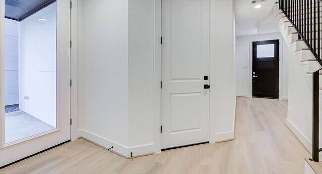 Brand new house in the Museum District wit... - House Rental in Houston ...