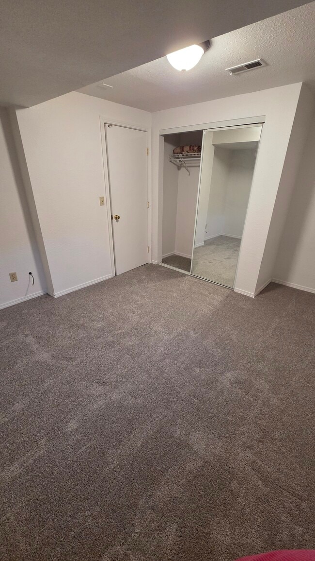 3429 Queen Anne Way Off-Campus Housing, Colorado Springs, CO