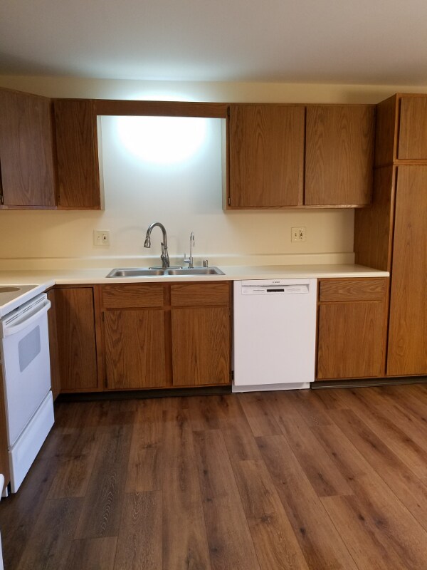 5 Mar-Val Terrace Unit E2 - Condo for Rent in Winslow, ME | ForRent.com