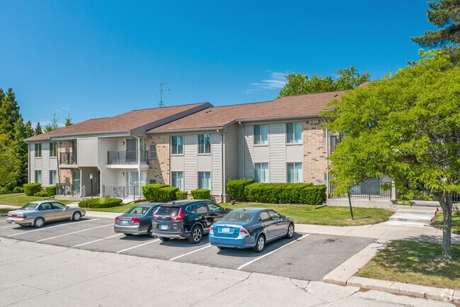 Timberlea Village Apartments For Rent in Rochester Hills, MI | ForRent.com