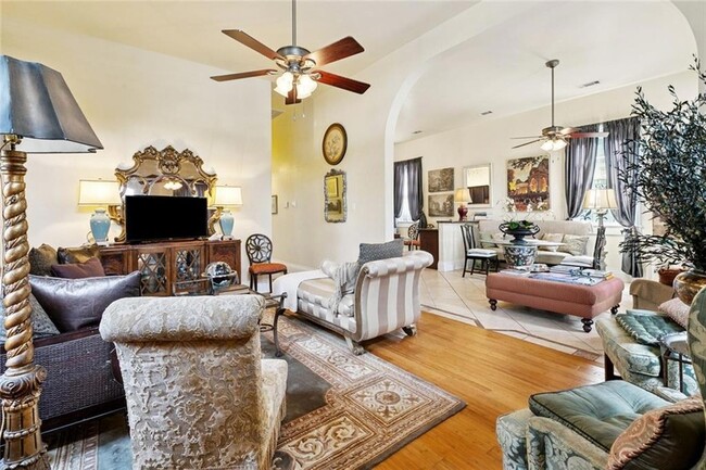 5101 N Rampart St Off-Campus Housing, New Orleans, LA