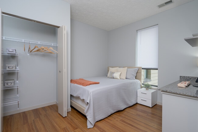 401 Lofts - Akron, OH | ForRent.com