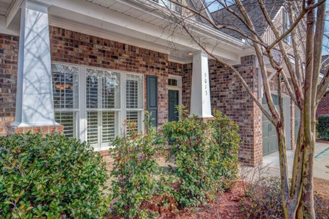 4BD Spacious Brick Home in Holly Glen, Hol... - House Rental in ...