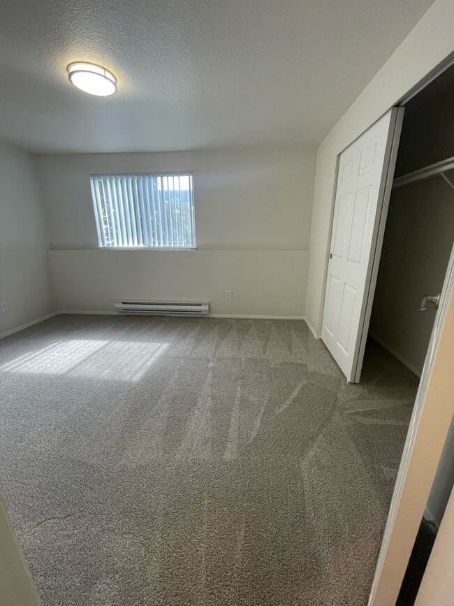 Sunpointe Apartments - Vancouver, WA | ForRent.com
