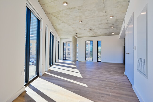 The Galbraith Apartments - Dallas, TX | ForRent.com