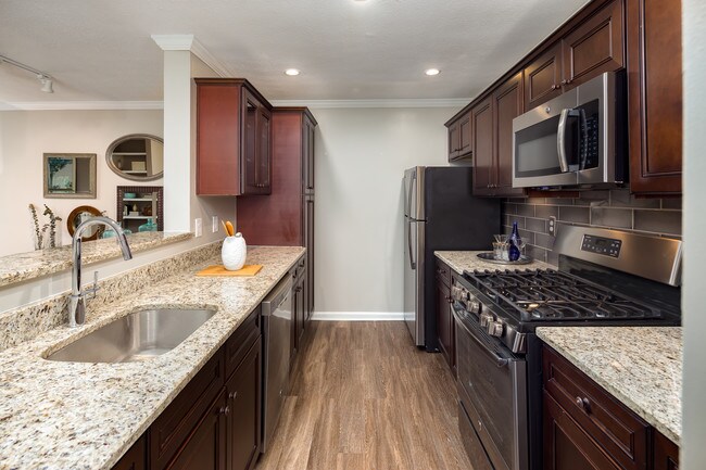 Emory University | Off-Campus Housing Search
