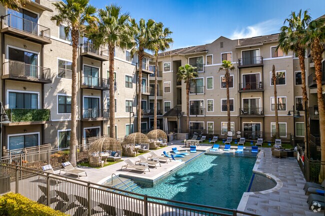 University of Houston Off-Campus Housing & Apartments | ForRentUniversity