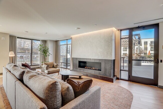 Northeastern University | Off-Campus Housing Search