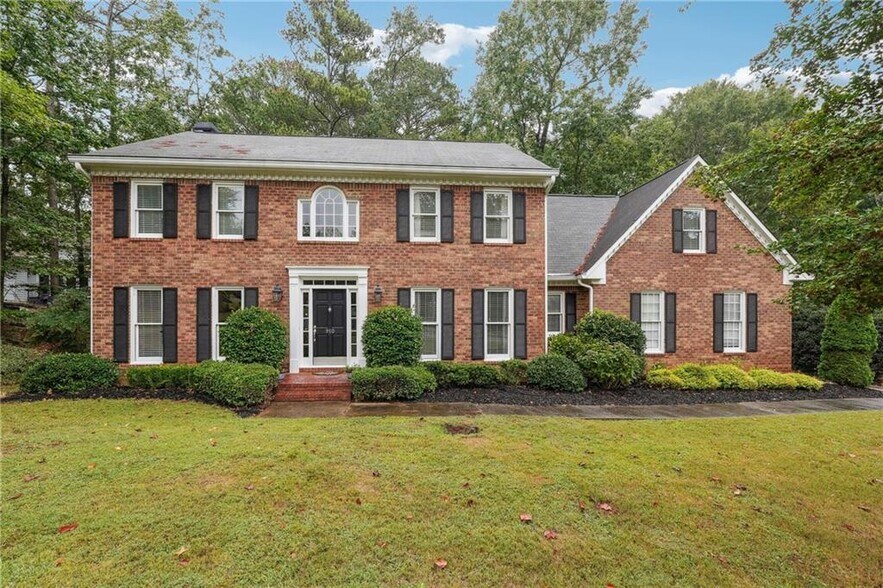 910 White Oak Pass - House for Rent in Alpharetta, GA | ForRent.com