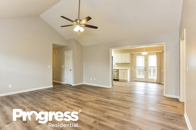 1983 Old Castle Dr - House Rental in Murfreesboro, TN | ForRent.com