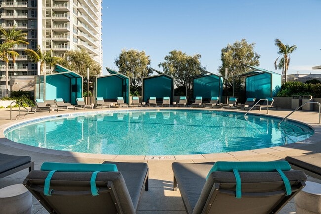 Circa LA Apartments For Rent in Los Angeles, CA | ForRent.com