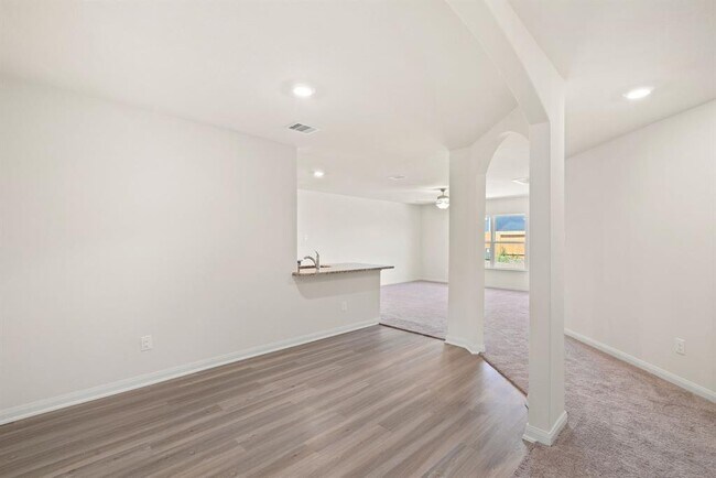 8410 Dusty Ridge Rd - House Rental in Mont Belvieu, TX | ForRent.com