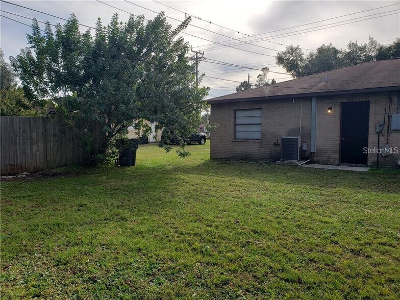 2832 Skyview Dr - Townhome for Rent in Lakeland, FL | ForRent.com