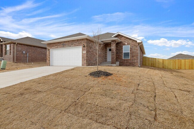 NEW 3 Bedroom Home In Highfill, Arkansas, ... - House Rental in Gentry ...