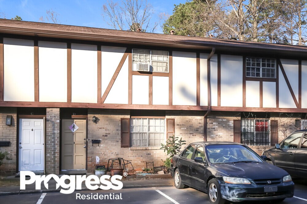 2942 N Dekalb Dr Townhome - Townhome Rental in Atlanta GA | ForRent.com