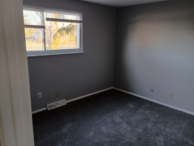 2770 Parlin Dr House - House Rental in Grove City, OH | ForRent.com