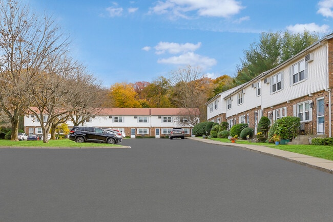 Damato Apartments For Rent in Manchester, CT | ForRent.com