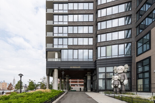 The Greenpoint Apartments For Rent in Brooklyn, NY | ForRent.com