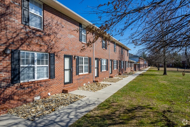 ELEVEN50 Apartments - Cookeville, TN | ForRent.com