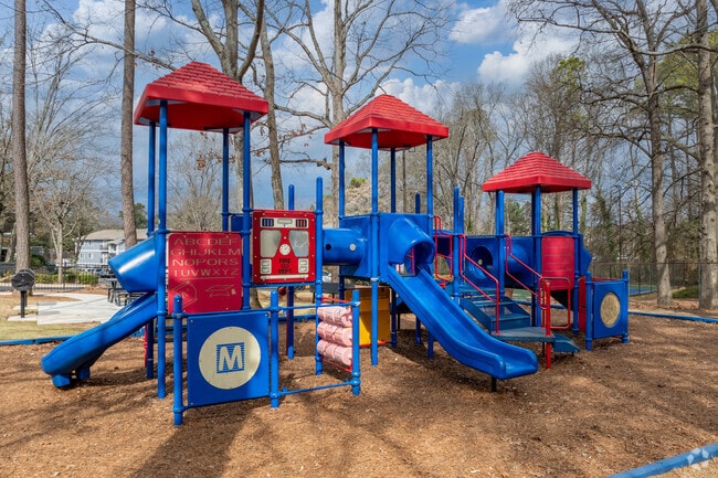 Spring Chase Apartments - Stone Mountain, GA | ForRent.com