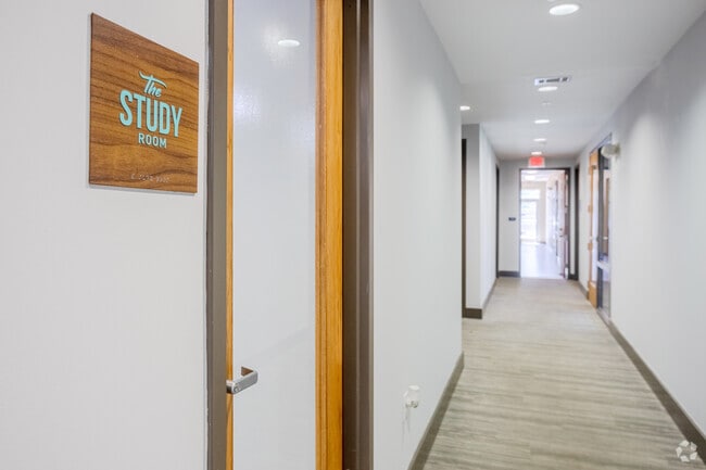 The Wyatt Apartments - Lexington, KY | ForRent.com