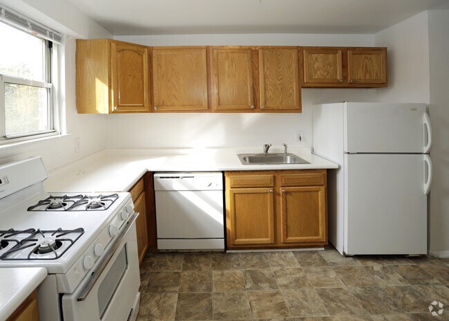 Addison Towers Apartments - Newark, NJ | ForRent.com