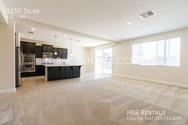 1150 Silva- Off-Campus Housing, Manteca, CA