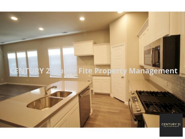 New construction, NEVER BEEN LIVED IN 3/2/... - House Rental in ...