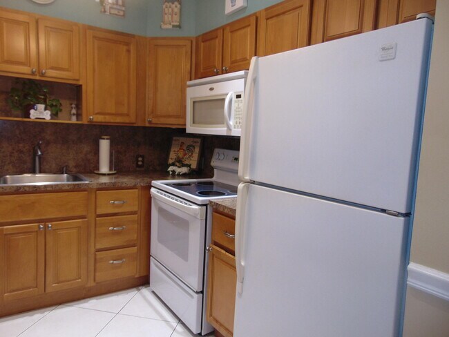 323 Mansfield G - Condo for Rent in Boca Raton, FL | ForRent.com
