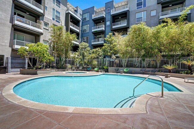 Chapman University | Off-Campus Housing Search