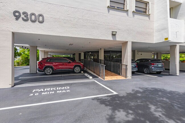 9300 Bay Harbor Ter Unit Moms House - Condo for Rent in Bay Harbor ...